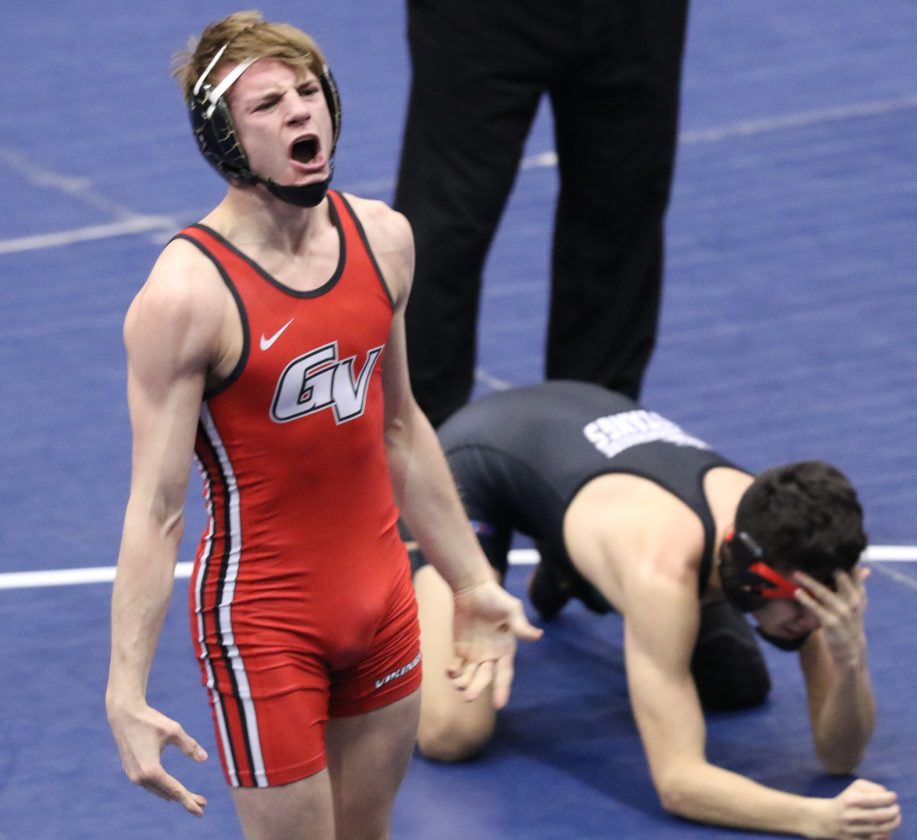 Taylor in line for national title | News, Sports, Jobs - Messenger News